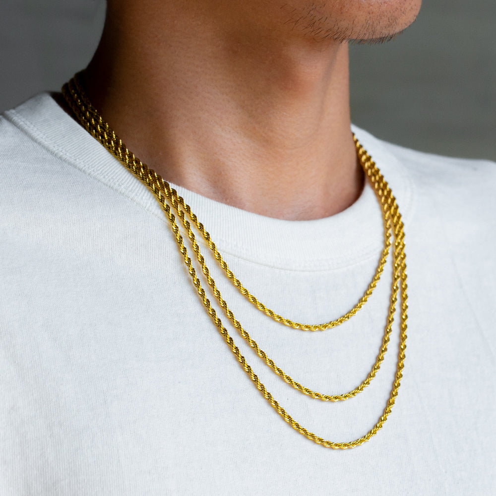 Master the Art of Layering Chains | DayChainz Jewelry Guide